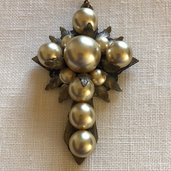 Hand Crafted | Jewelry | Vintage Cross Victorian Pendant Gold Tone ...